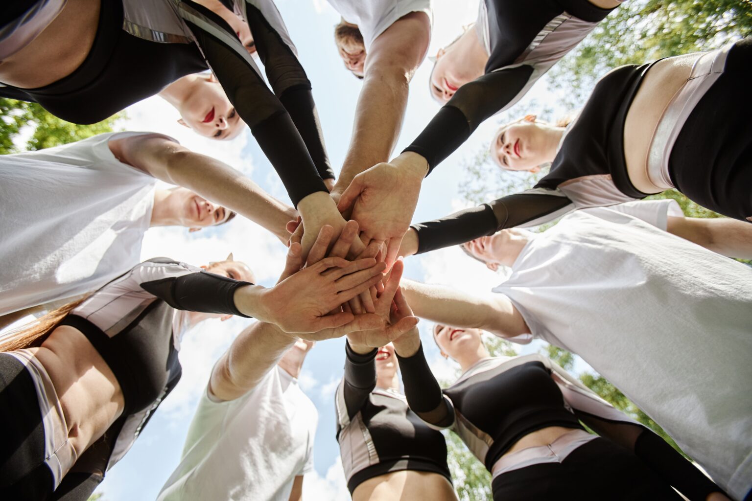 Top Team-Building Activities to Improve Wellness ROI in 2025
